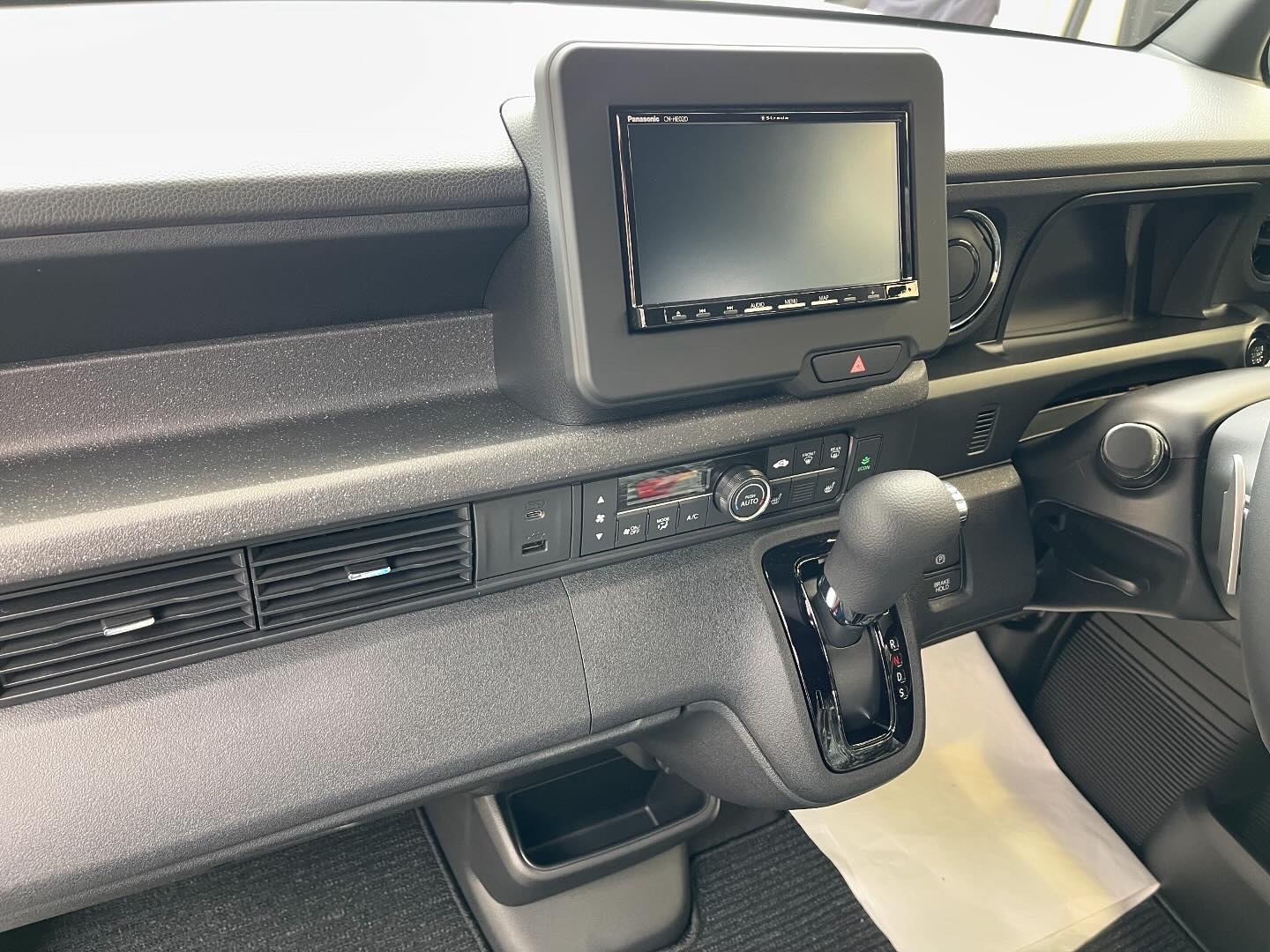新型N-BOX（JF-5）にパナソニックCN-HE02Dの取付 | A.C.M.D株式会社