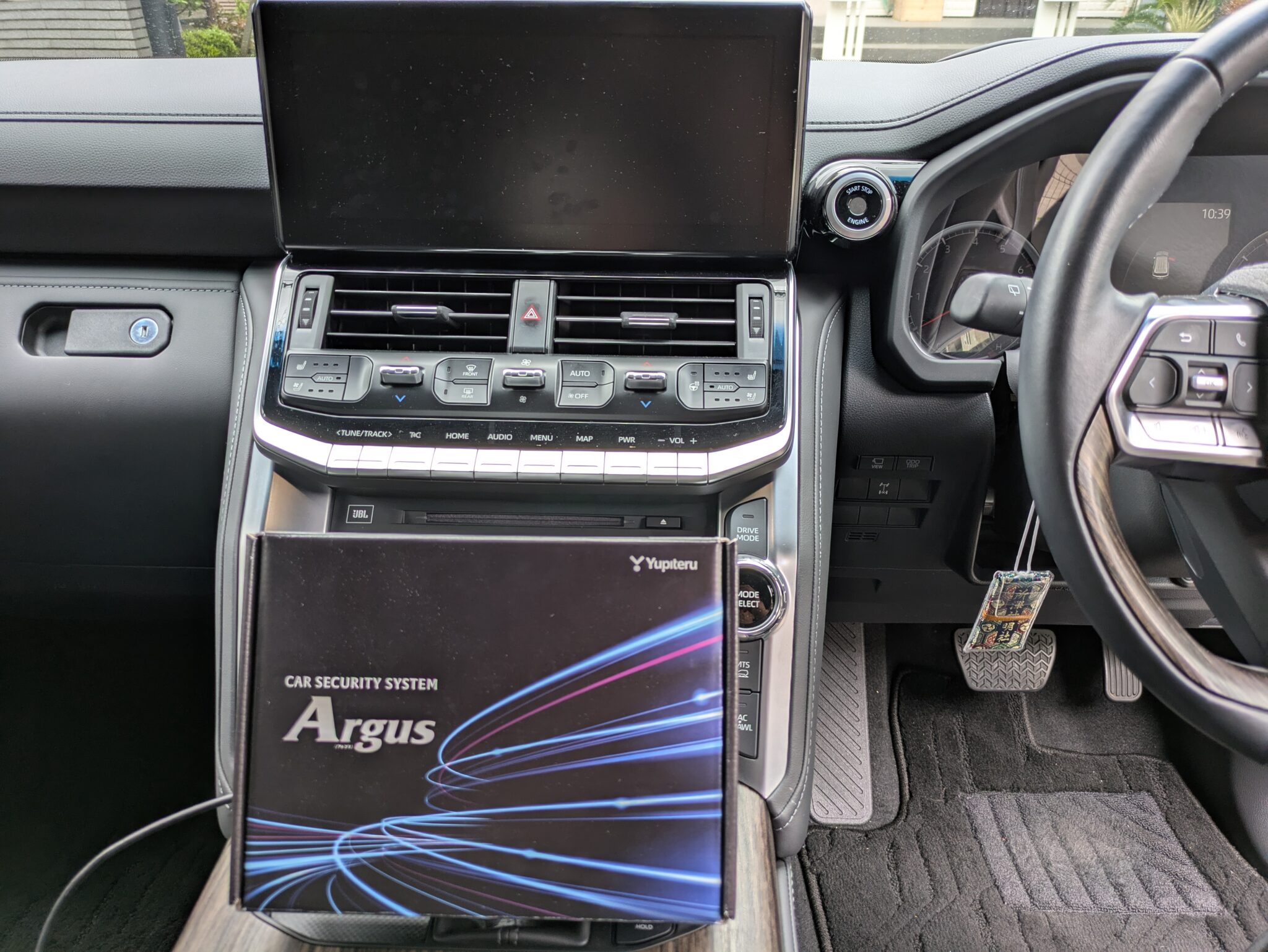 ランドクルーザー300にArgus D1セキュリティ取付 | A.C.M.D株式会社