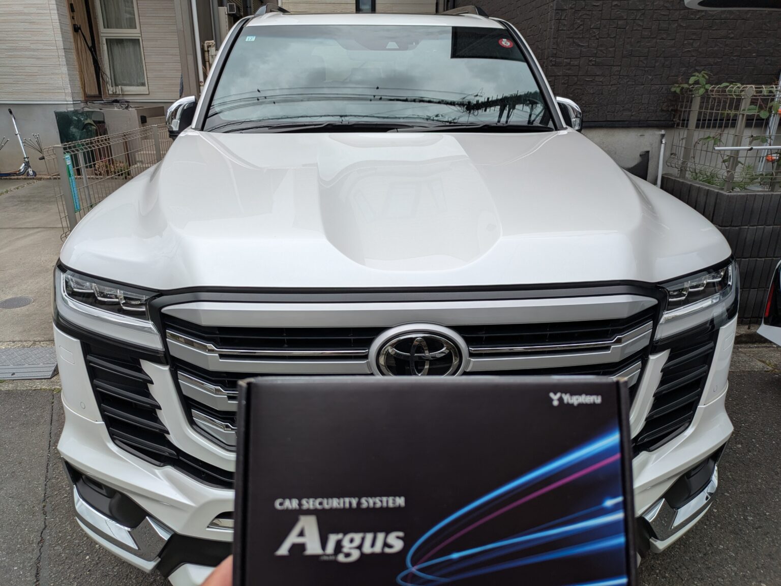 ランドクルーザー300にArgus D1セキュリティ取付 | A.C.M.D株式会社